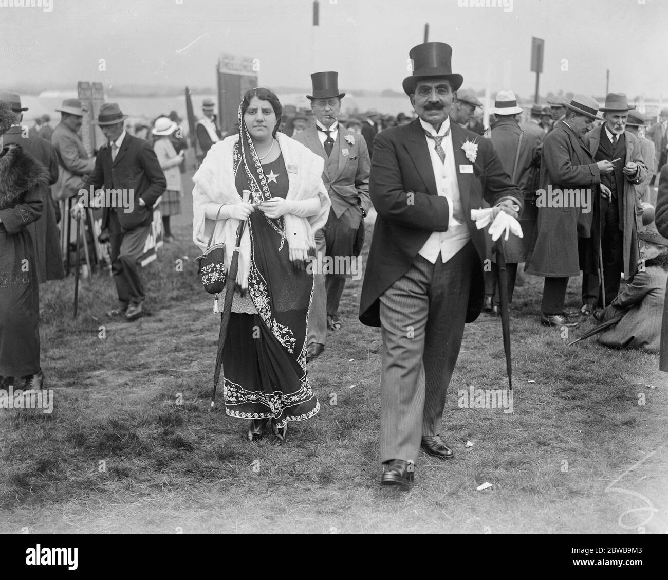 Seen at the Ascot races . Sir and Lady Dhunjibhoy Bomanji . 19 June ...