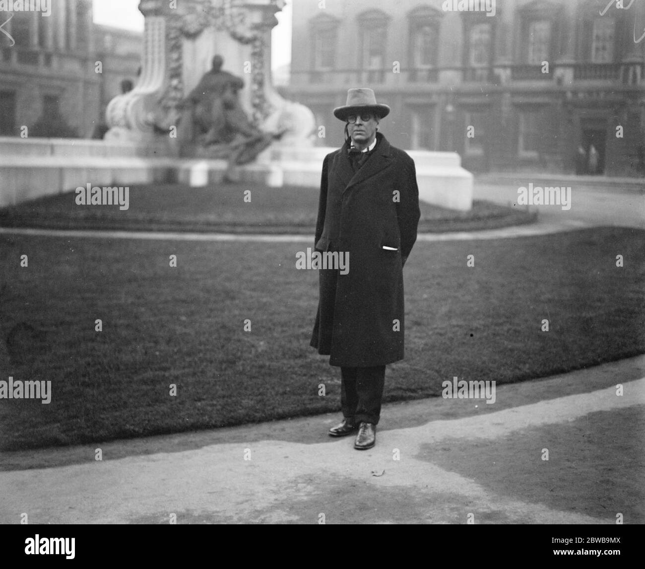 Senator w Black and White Stock Photos & Images - Alamy