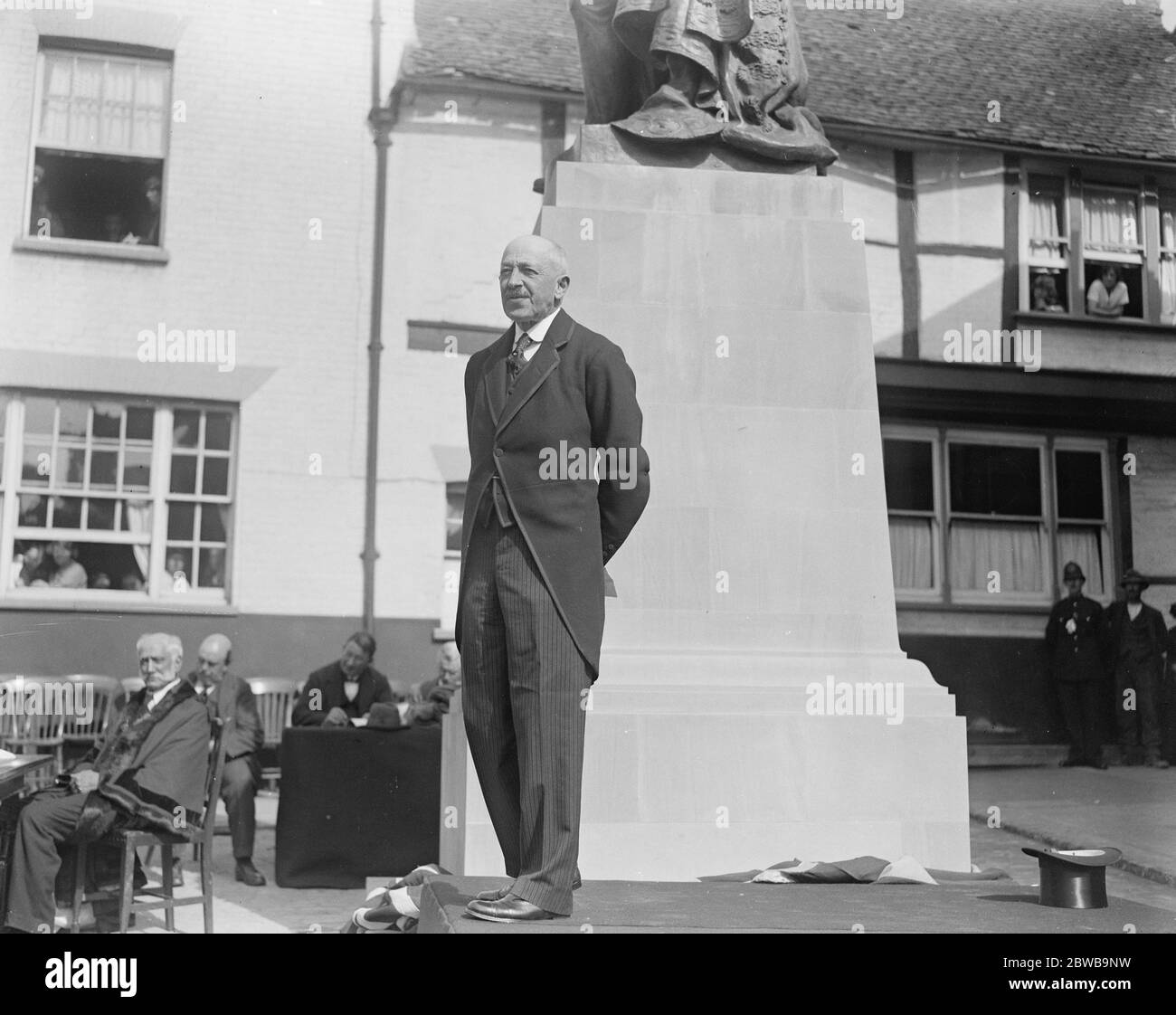 Lord cottesloe hi-res stock photography and images - Alamy