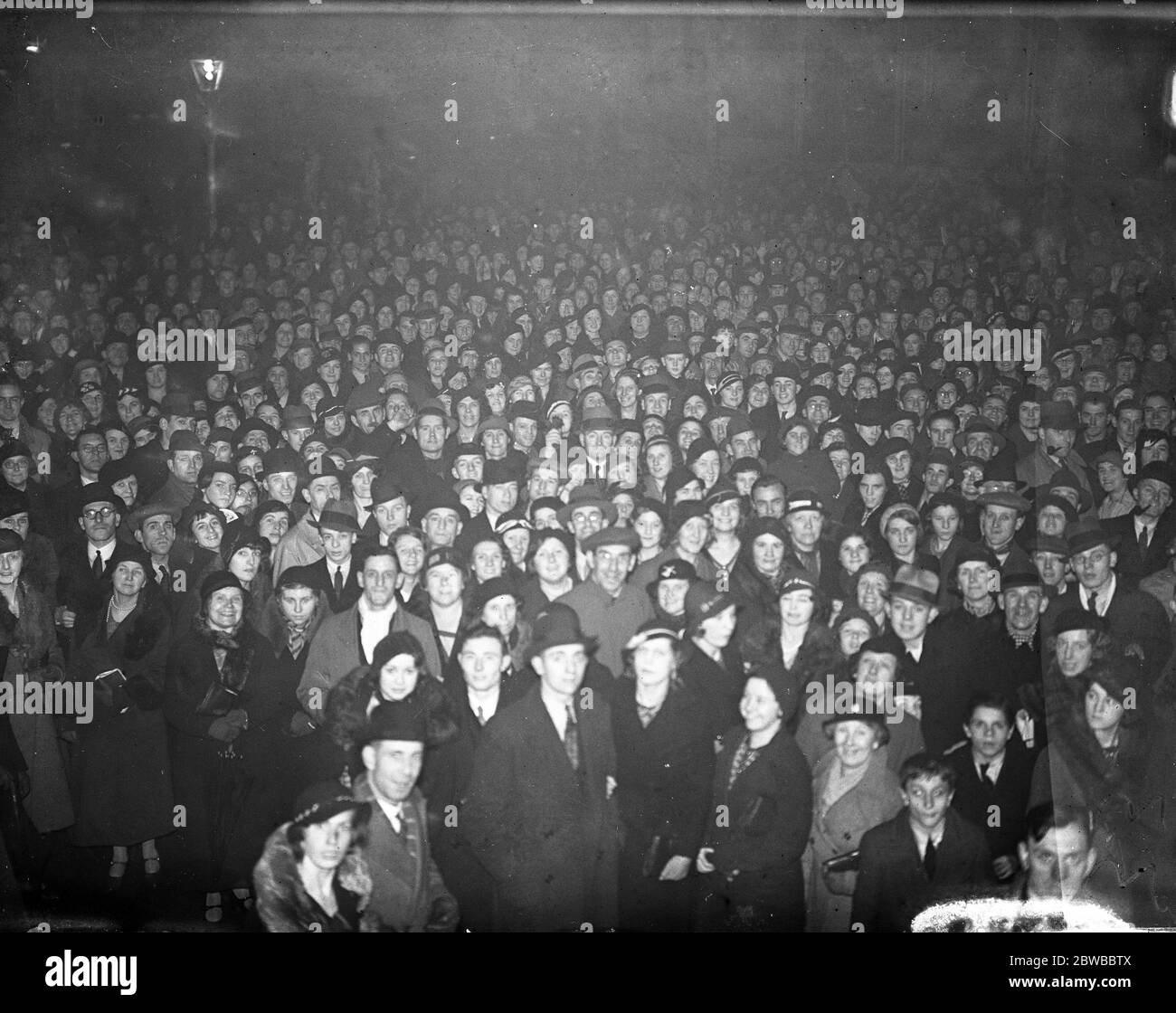 Wedding of the Duke of Kent and Princess Marina Crowds thronged the ...
