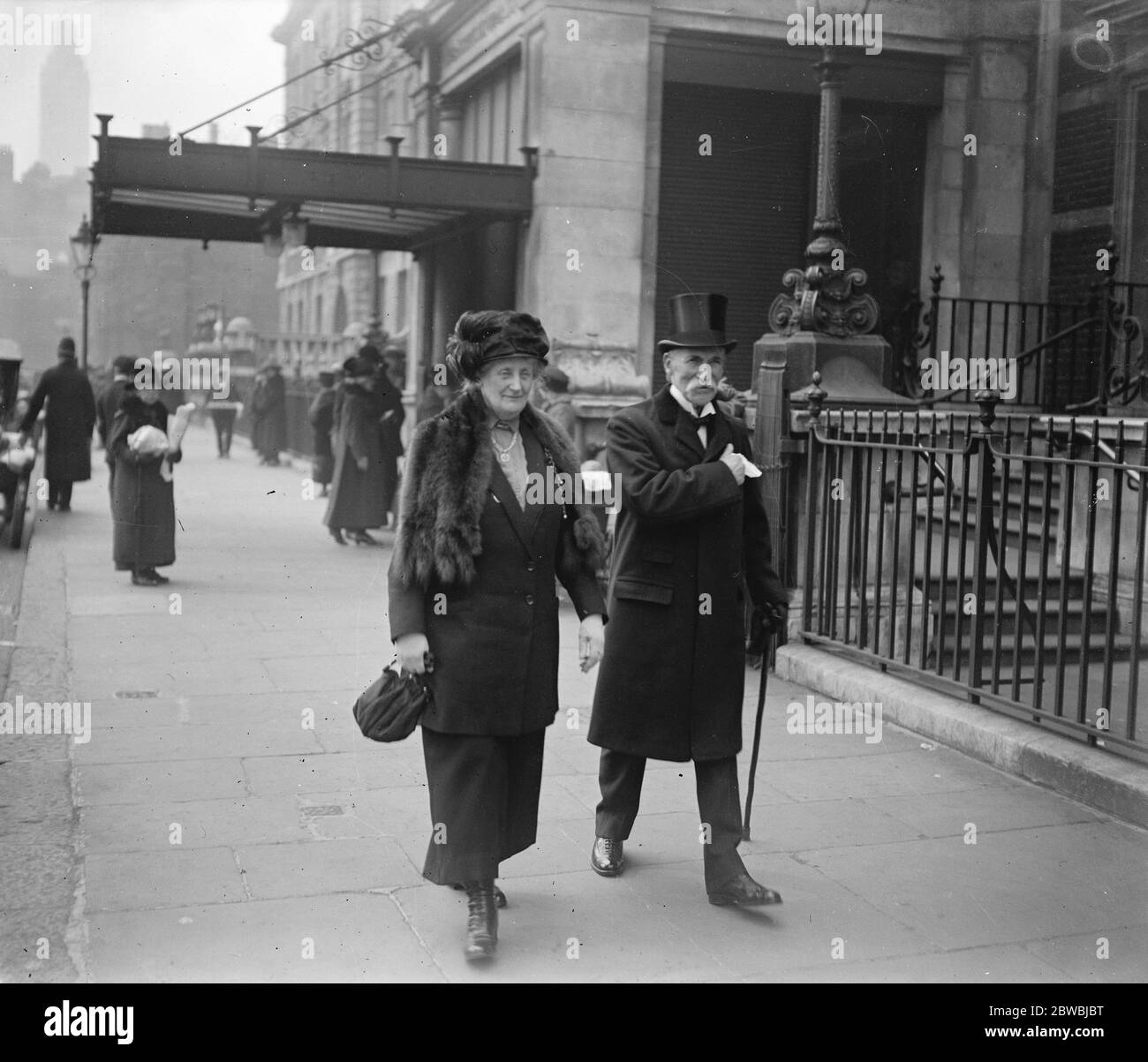 Lord lansdowne Black and White Stock Photos & Images - Alamy