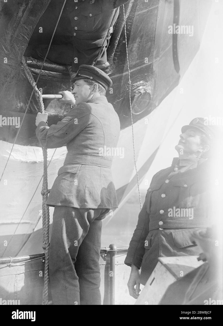 Important mooring mast tests at Pulham air station Today at Pulham ...