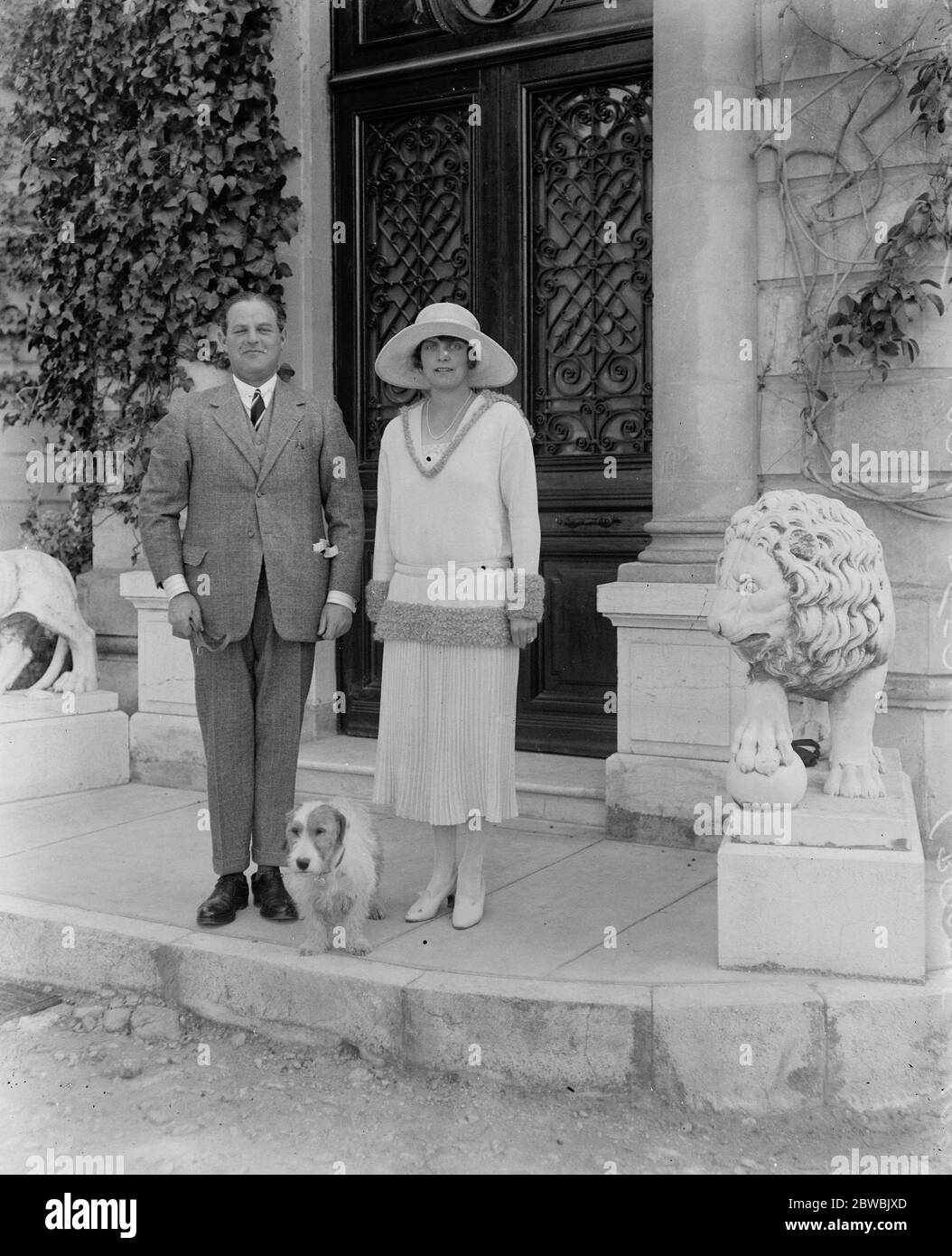 Sir Albert Stern ' s Engagement Sir Albert Stern and his bride to be ...