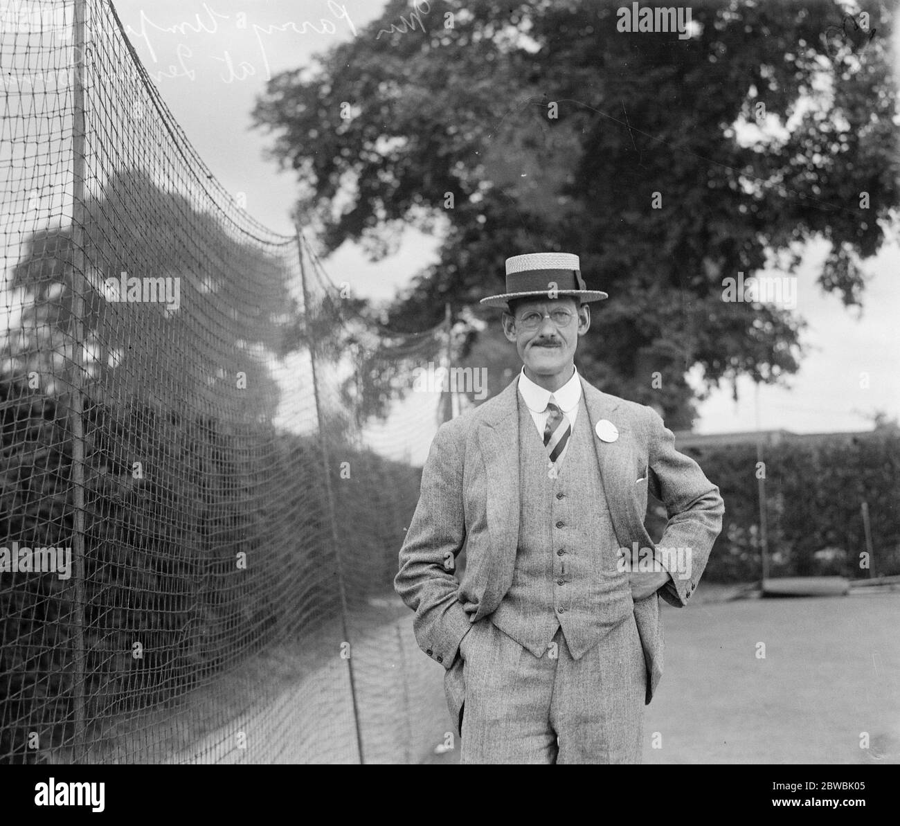 Historical umpire Black and White Stock Photos & Images - Alamy