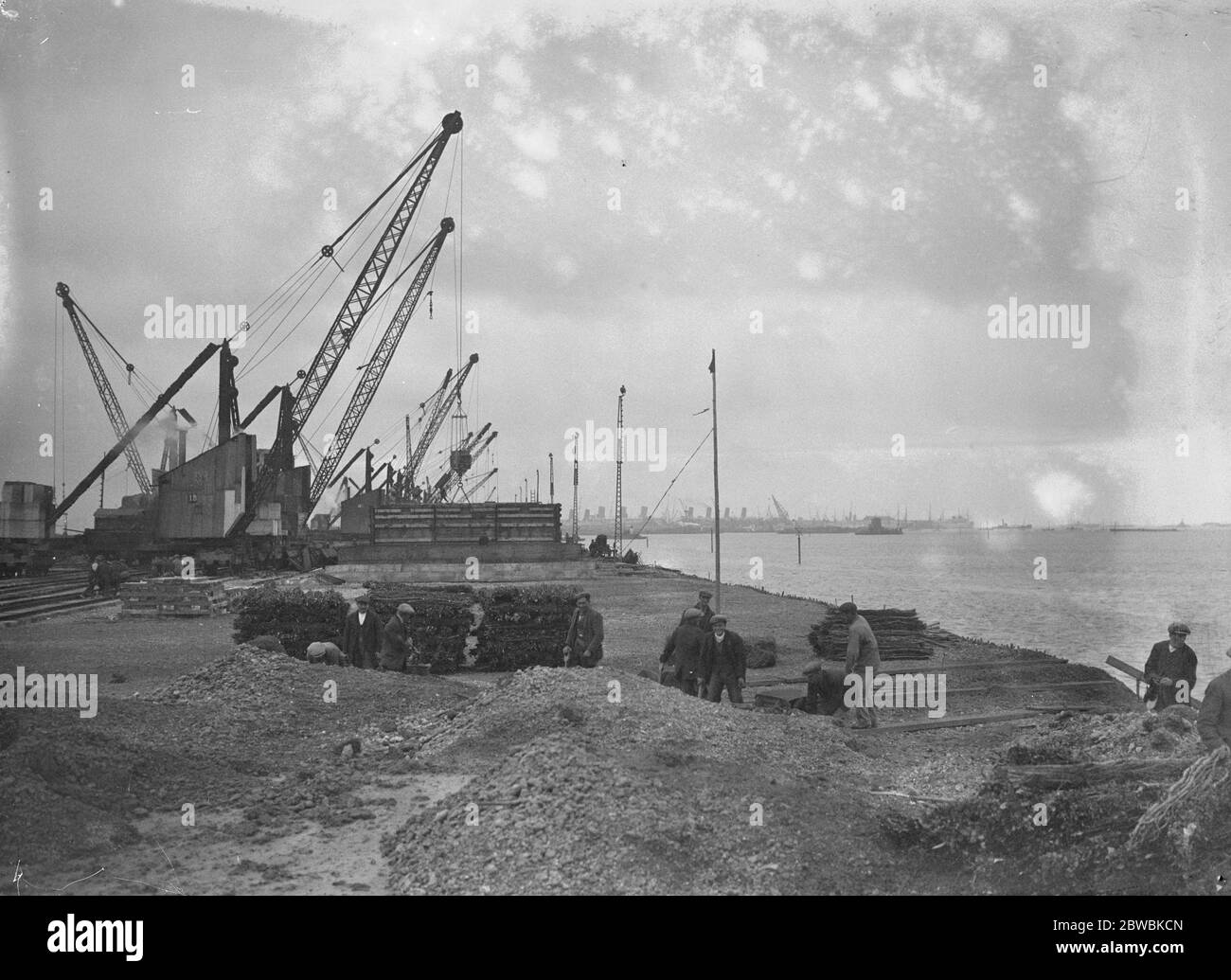 Southern railway 1930s hi-res stock photography and images - Alamy
