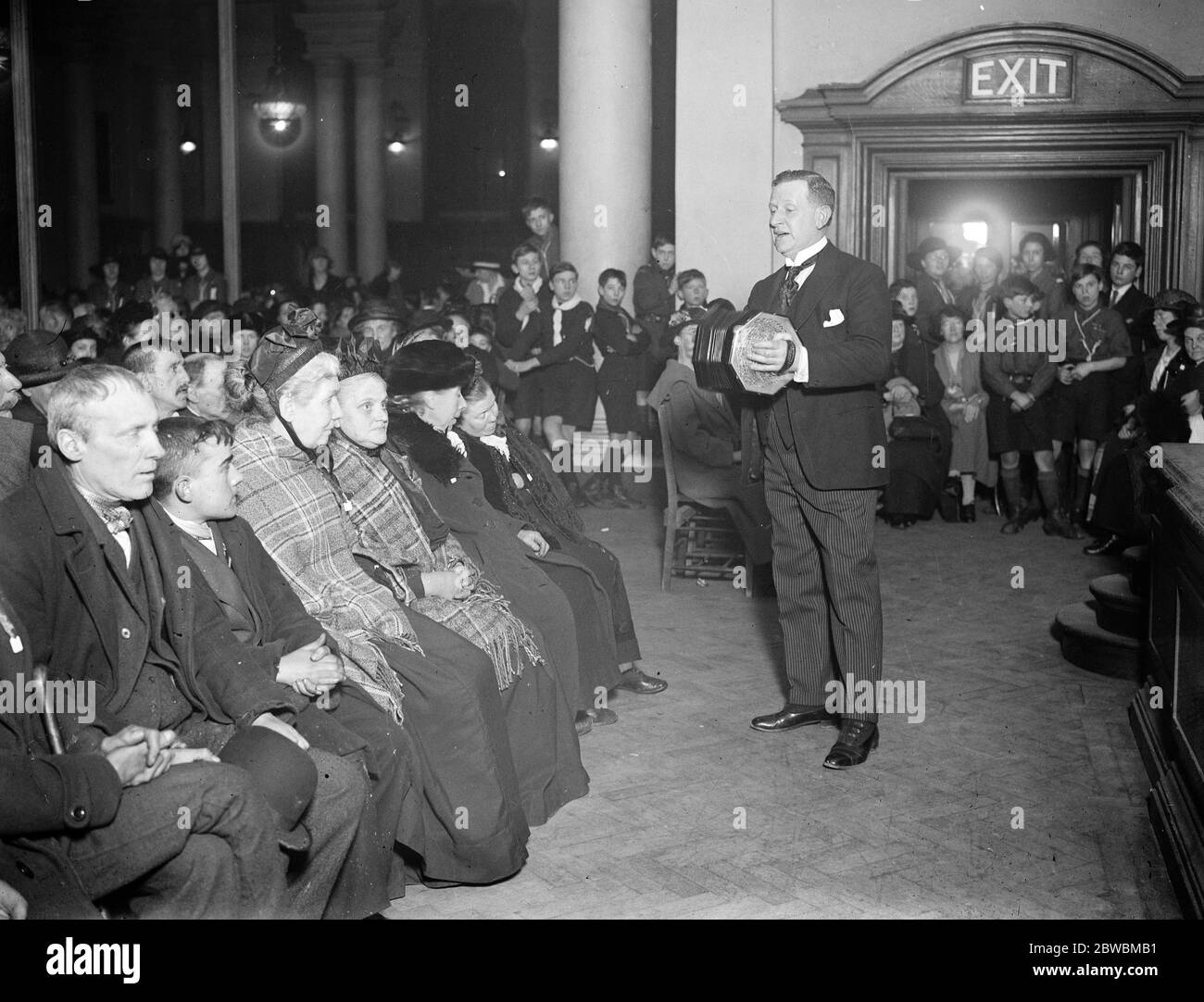 Terry hall singing Black and White Stock Photos & Images - Alamy