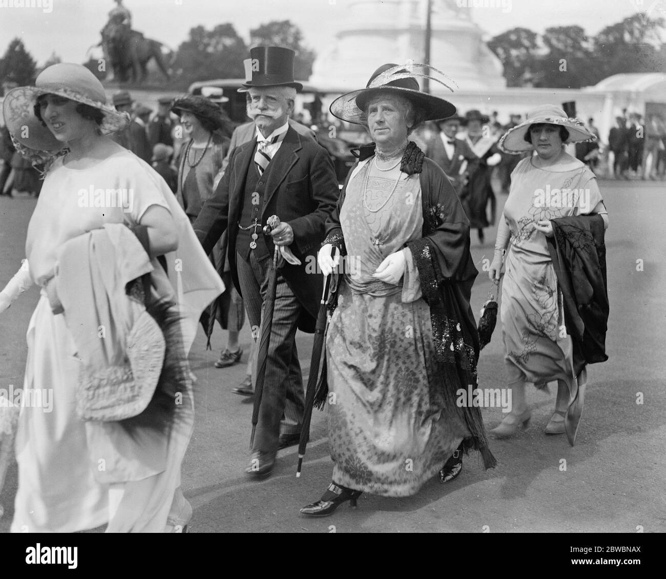 Garden Party at Buckingham Palace . Sir Alfred and Lady Yeo arriving ...