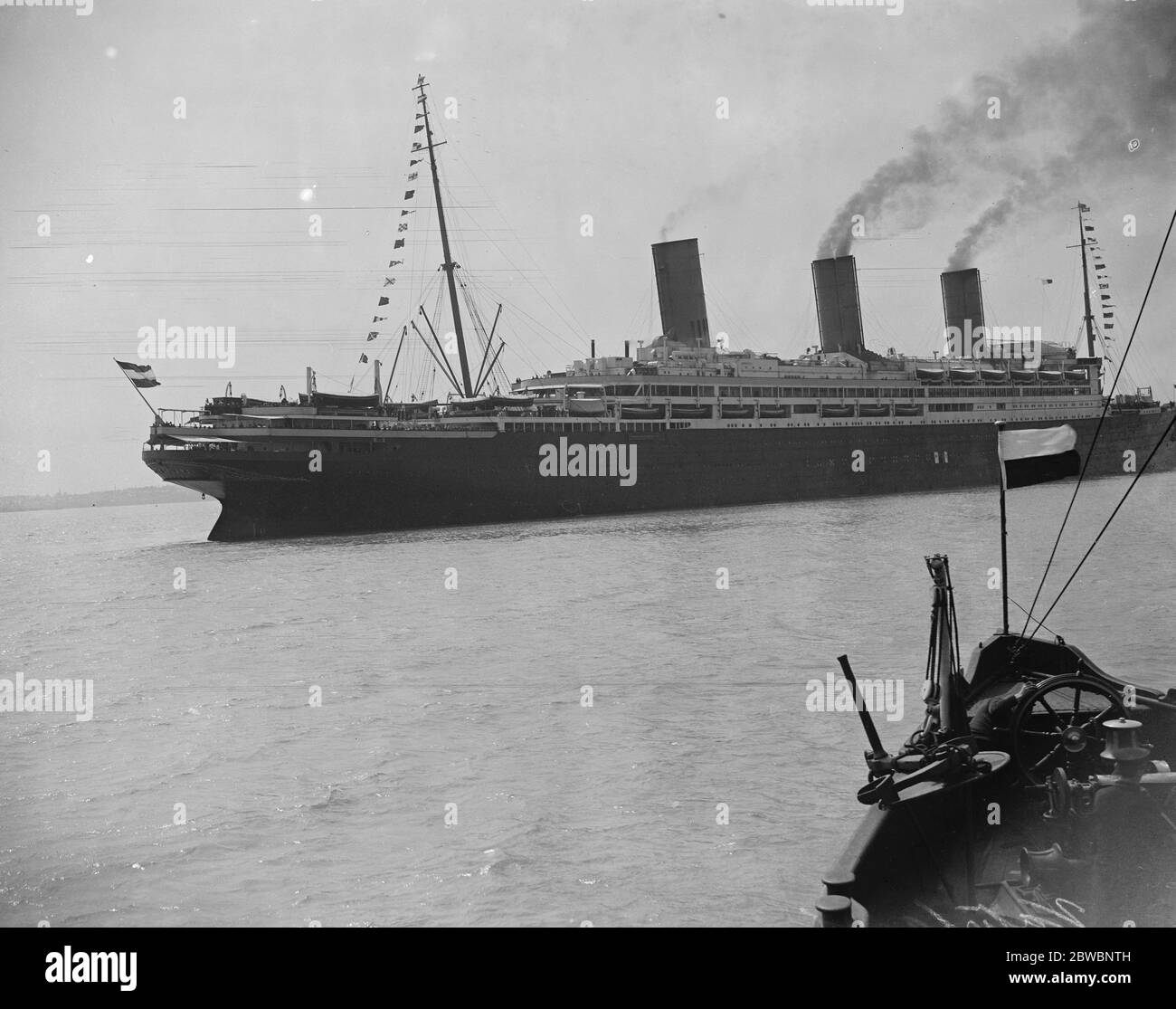 View of the SS Vaterland Stock Photo - Alamy