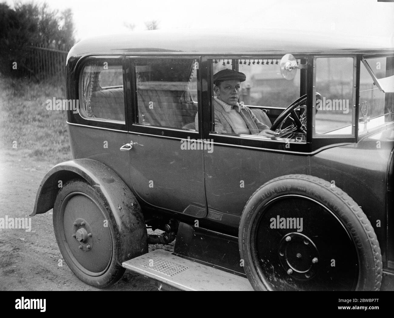 Jimmy Wilde getting fit to meet Pancho Villa for world ' s title on the ...