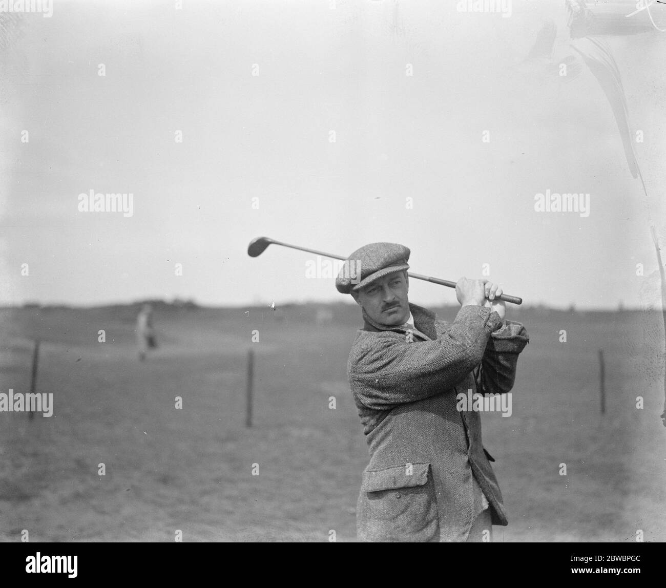 Golf in the 1920s hi-res stock photography and images - Alamy