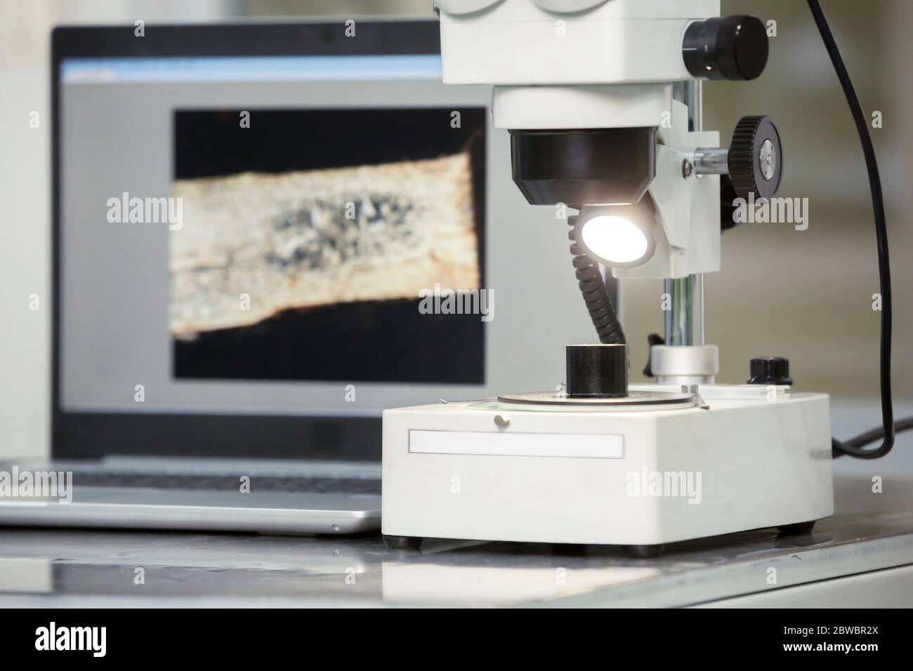 Iron metal microscope hi-res stock photography and images - Alamy