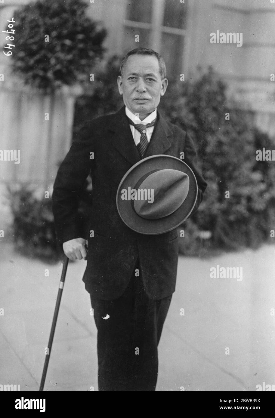 Japan in paris Black and White Stock Photos & Images - Alamy