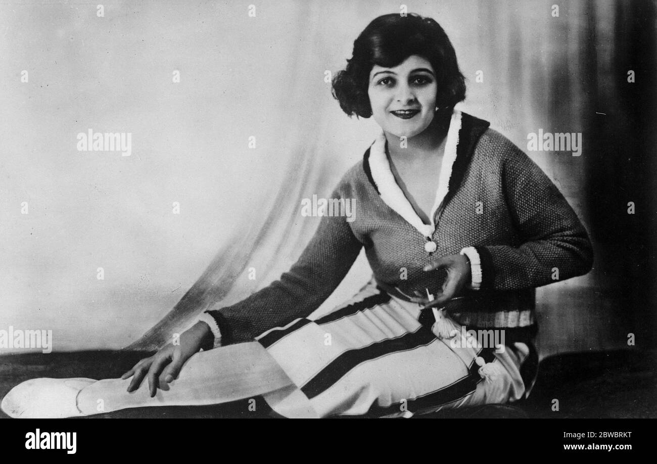 Mlle Lili Damita , the Continental film star . 20 December 1926 Stock ...