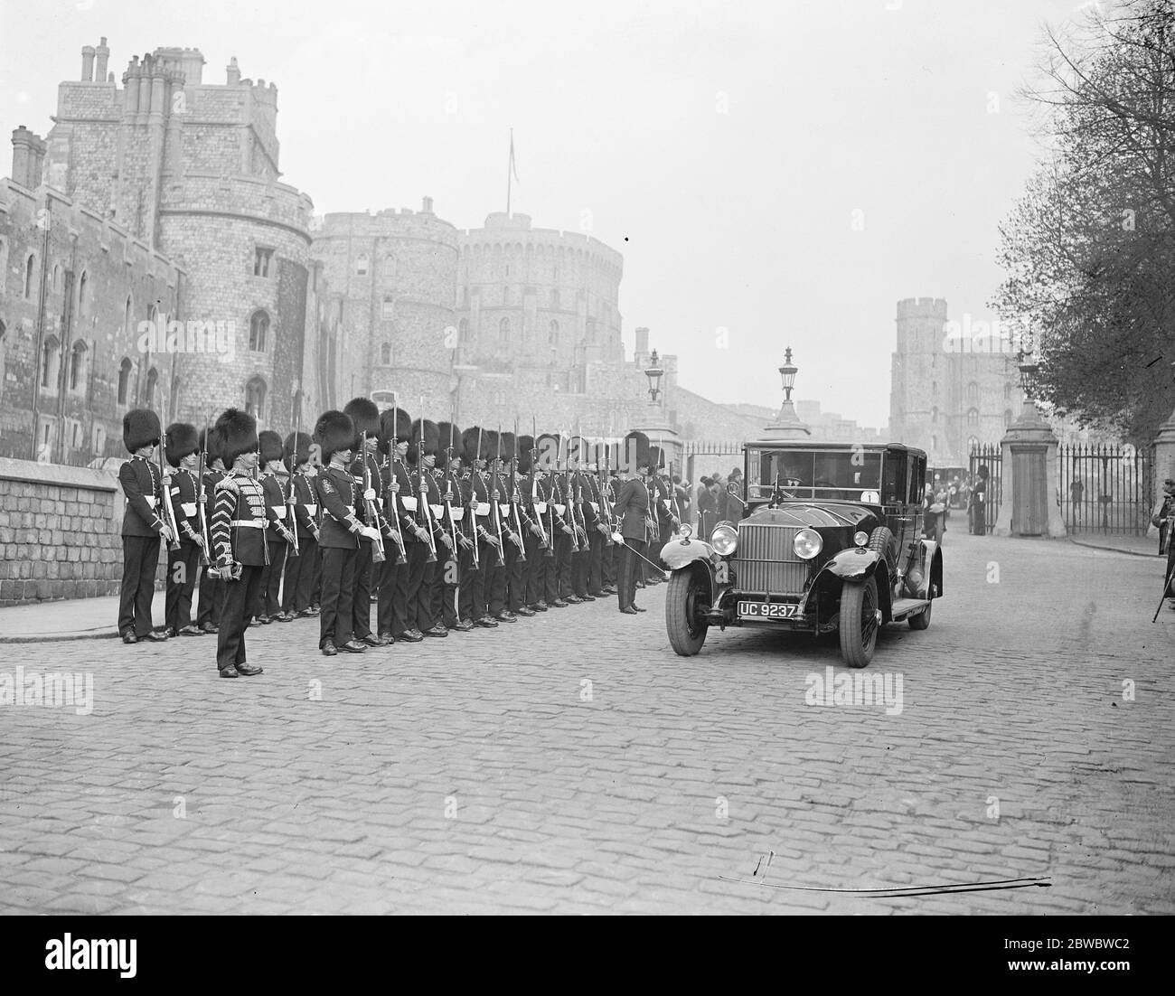 Arghan King and Queen at Windsor Castle . The King and Queen leaving ...
