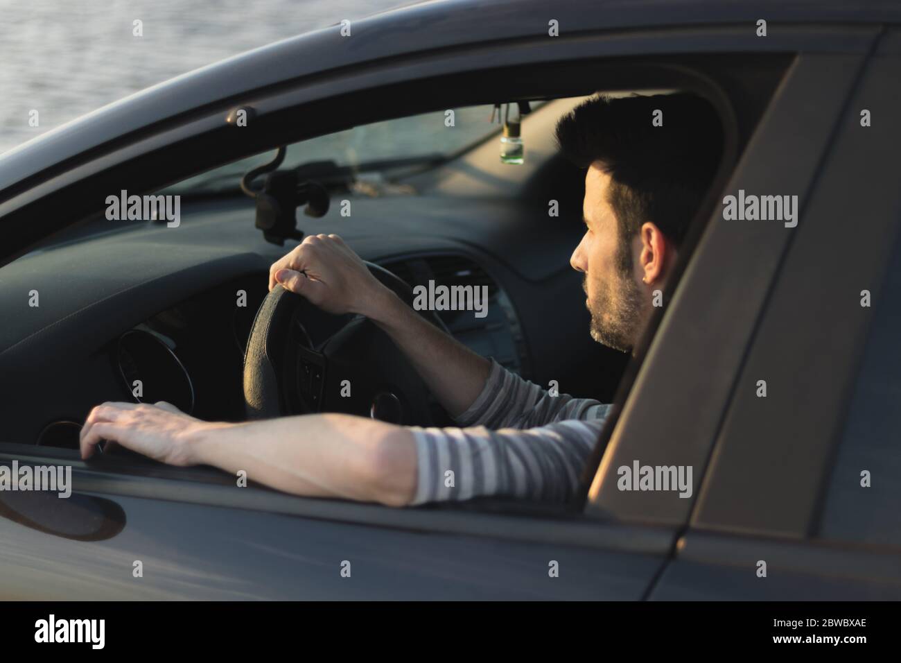 Businessman car sharing hi-res stock photography and images - Alamy