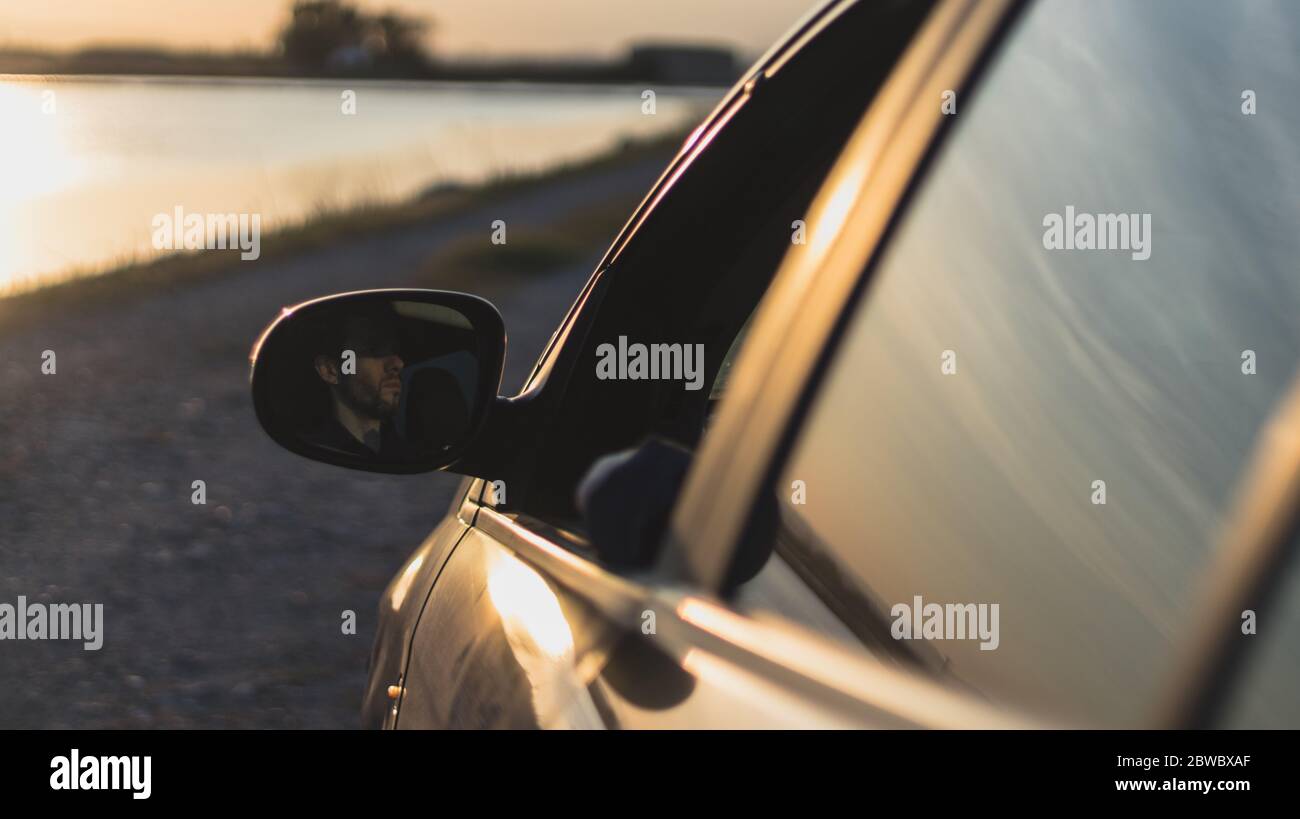 Car at a sunset hi-res stock photography and images - Alamy