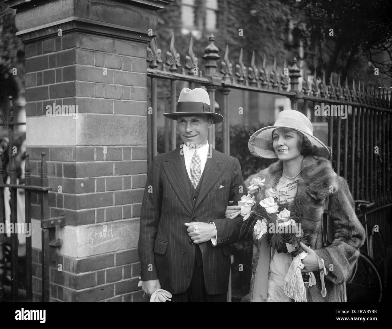 Fay Compton 's understudy weds . Miss Joan Kingdon , understudy of Fay ...