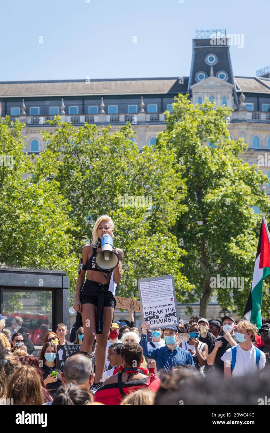 Imarn Ayton speaking at the #BlackLivesMatter solidarity protest in ...