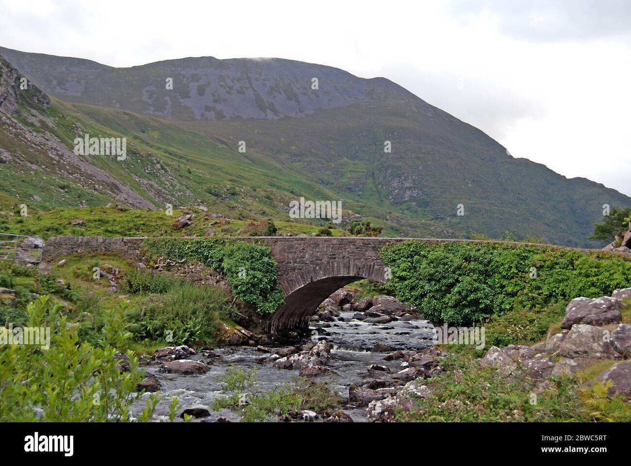 An old stone bridge Killarney National Park, Ireland Stock Photo - Alamy