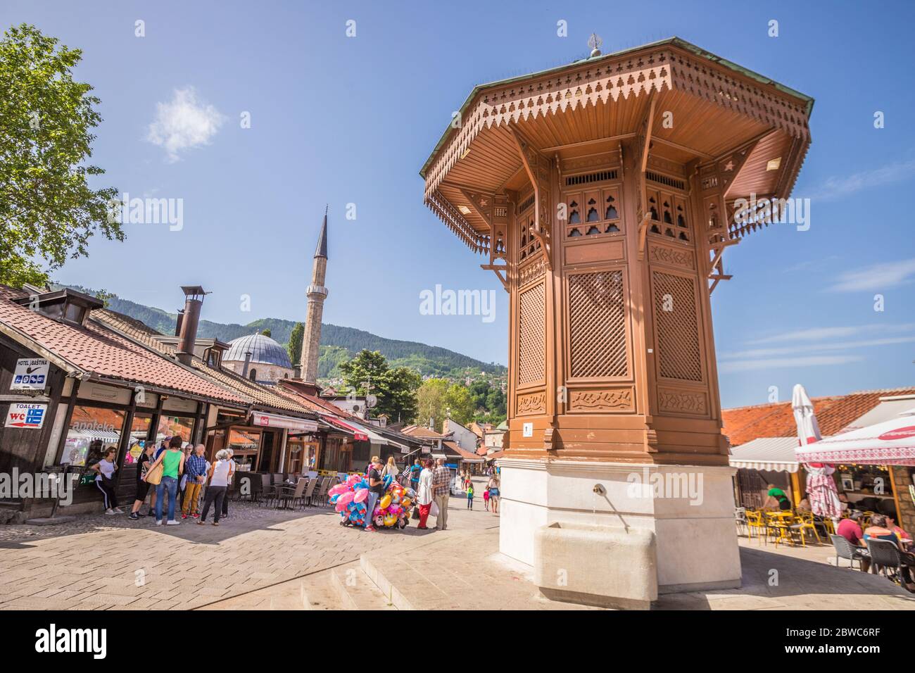 Pigeon square in Sarajevo Stock Photo - Alamy