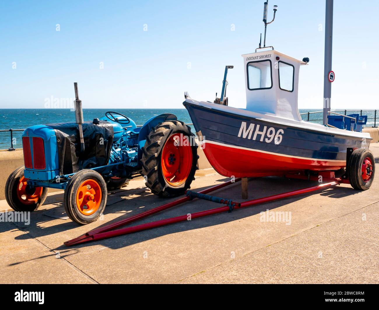 Distant Shores a small inshore fishing registration MH96 boat with its ...