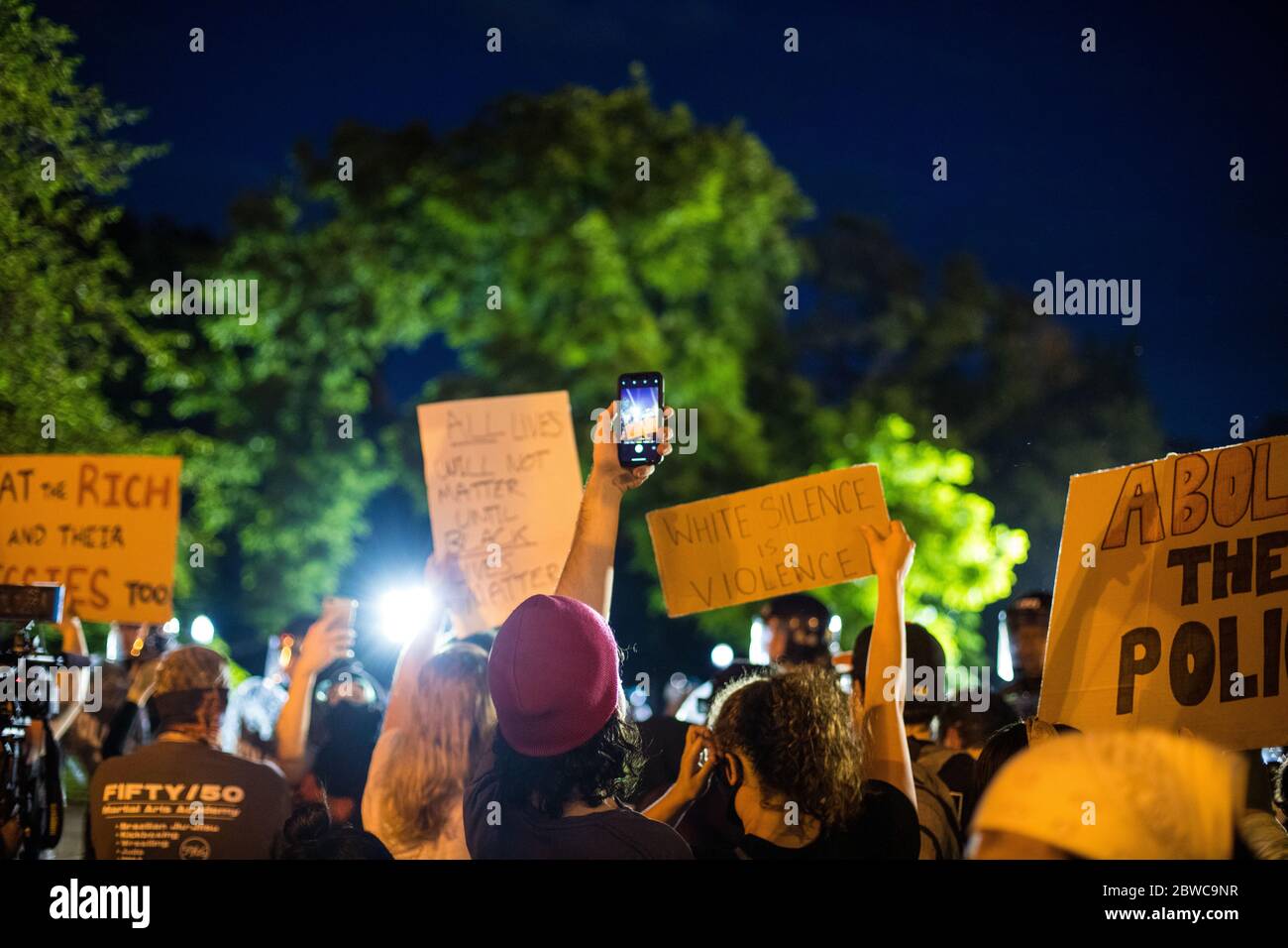 Washington, DC, USA. 30th May, 2020: Crowds gather in Washington, DC to ...