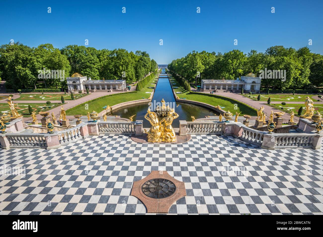 Peterhof palace and garden hi-res stock photography and images - Alamy