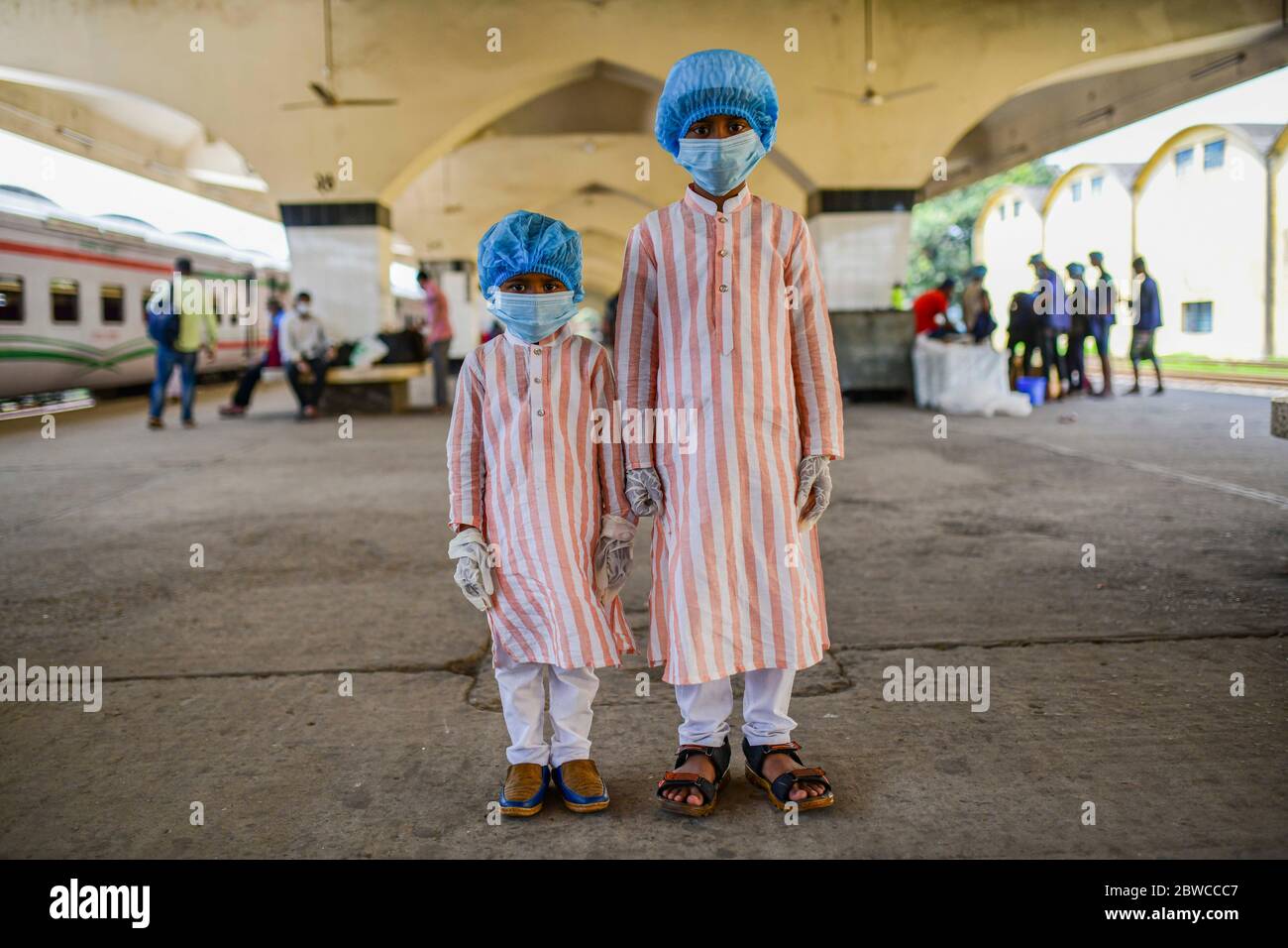 Lockdown lift hi-res stock photography and images - Alamy