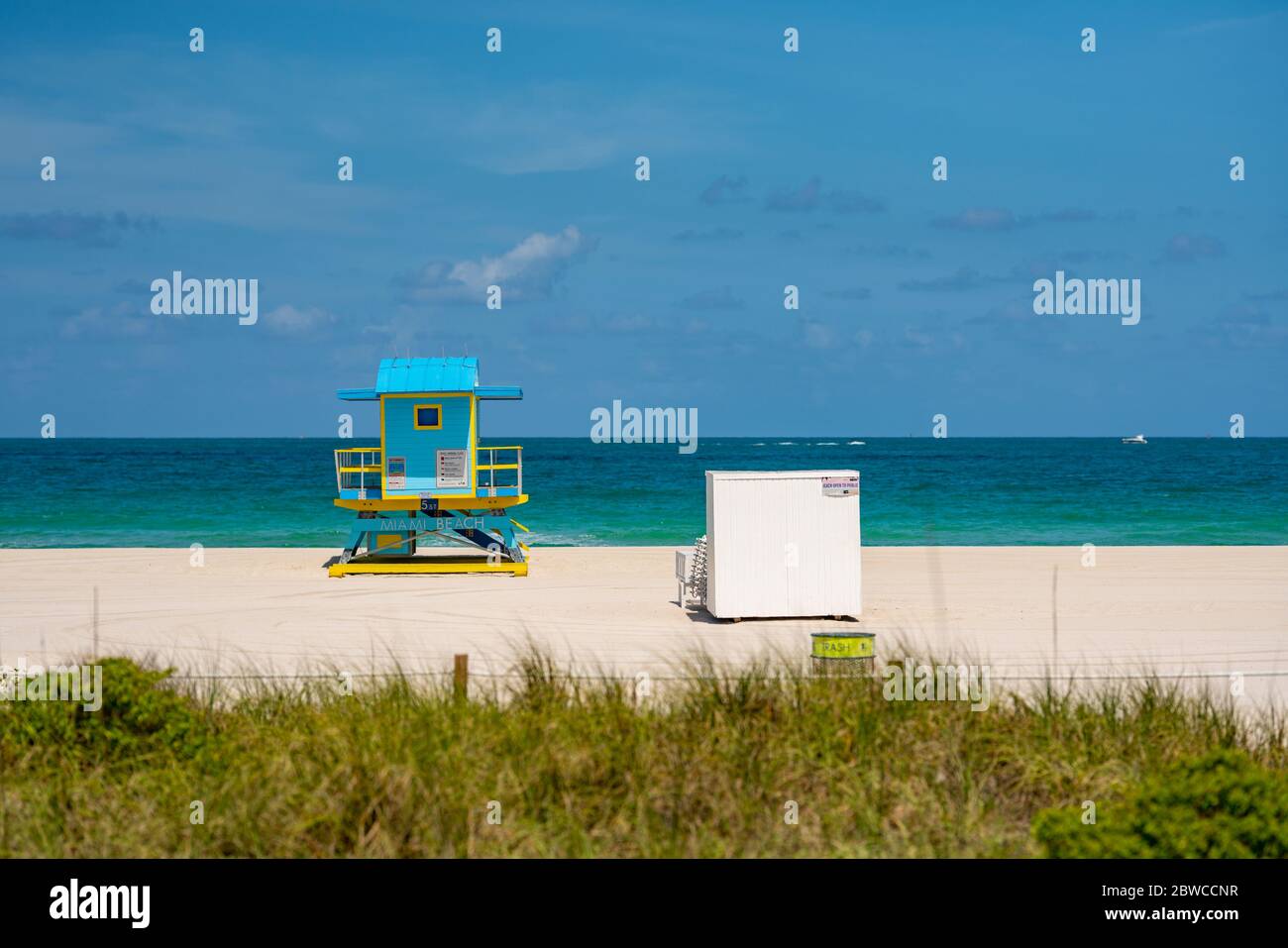 Miami Beach lifeguard tower view of ocean Stock Photo - Alamy