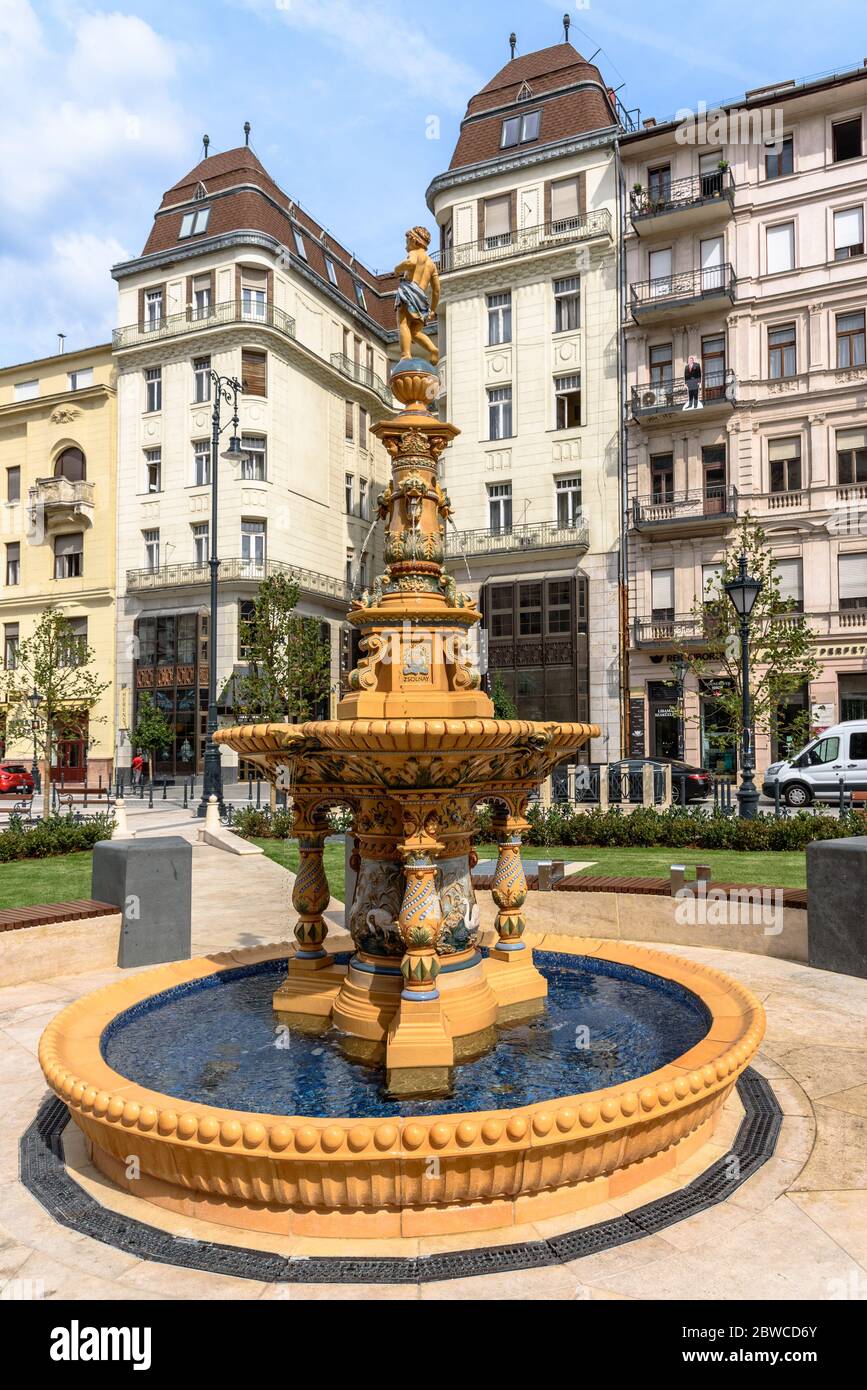 Zsolnay hi-res stock photography and images - Alamy