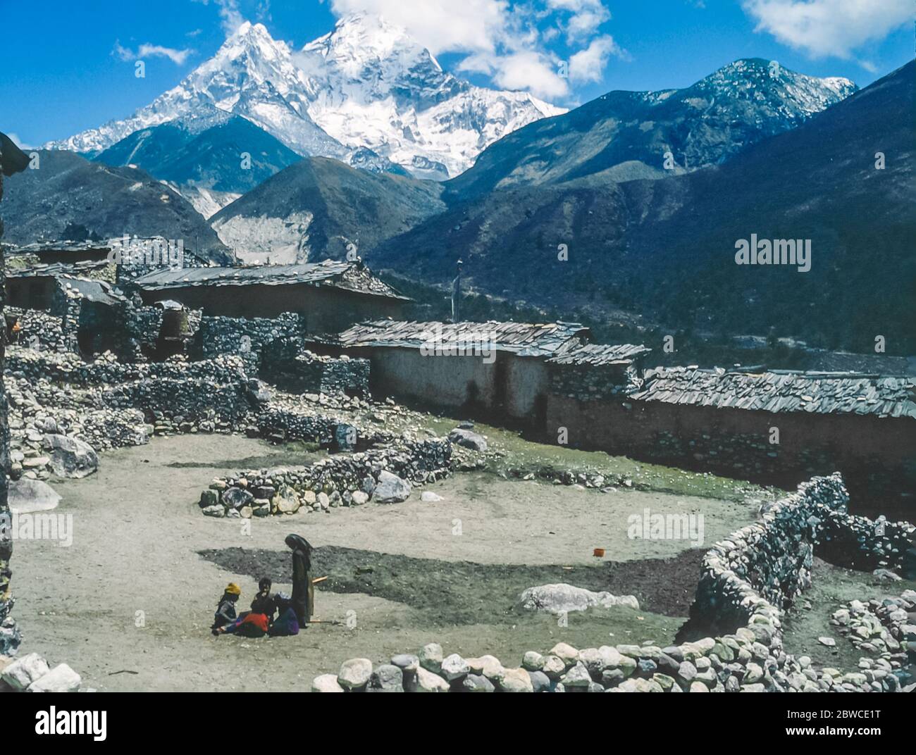 Nepal, Trekking in the Sagarmatha National Park and Mount Everest area ...