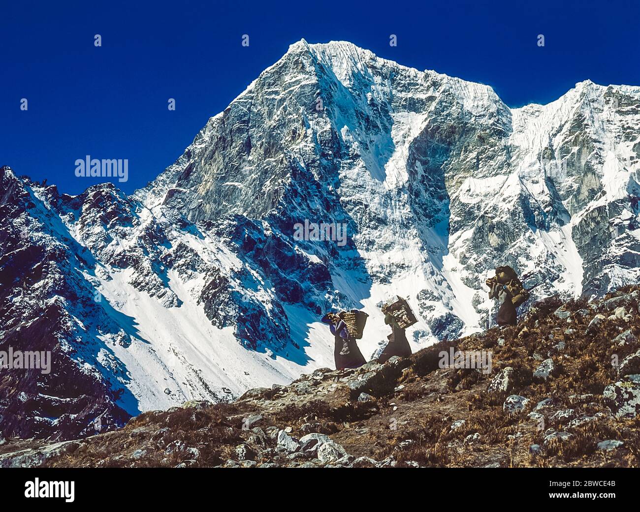 Nepal, Trekking in the Sagarmatha National Park and Mount Everest area ...