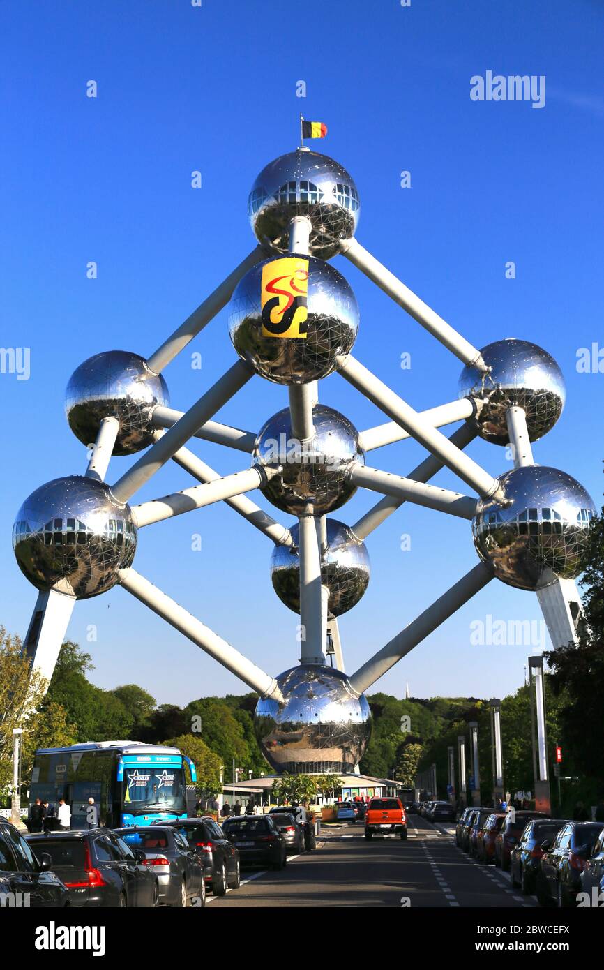 Atomium panorama hi-res stock photography and images - Alamy
