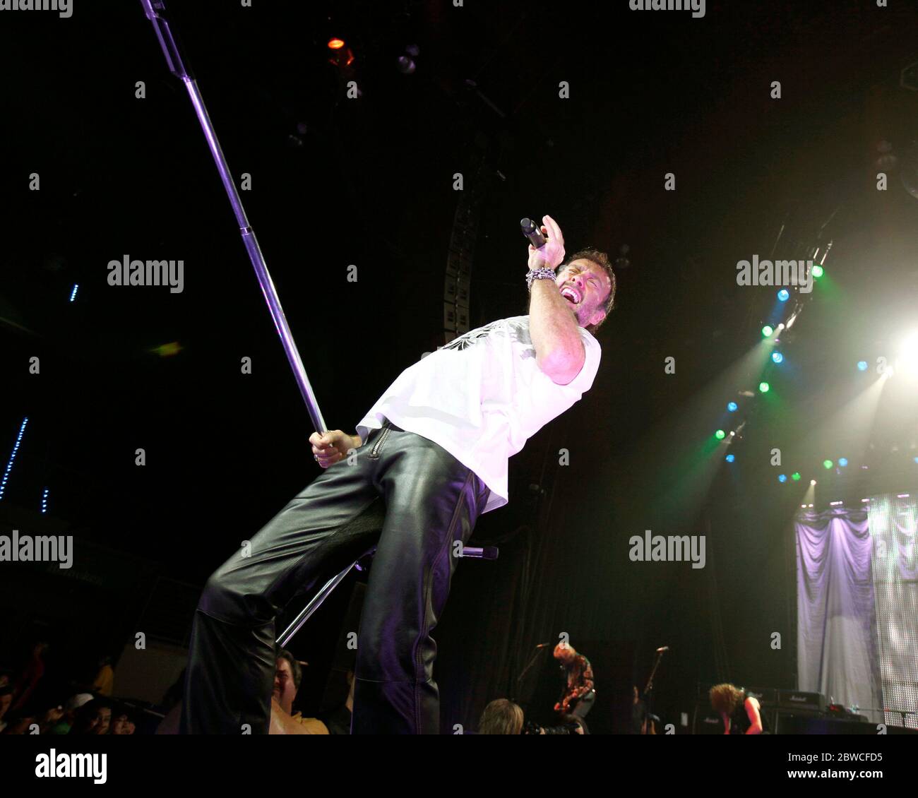 Lead vocalist Paul Rodgers performs with Bad Company at the Seminole ...