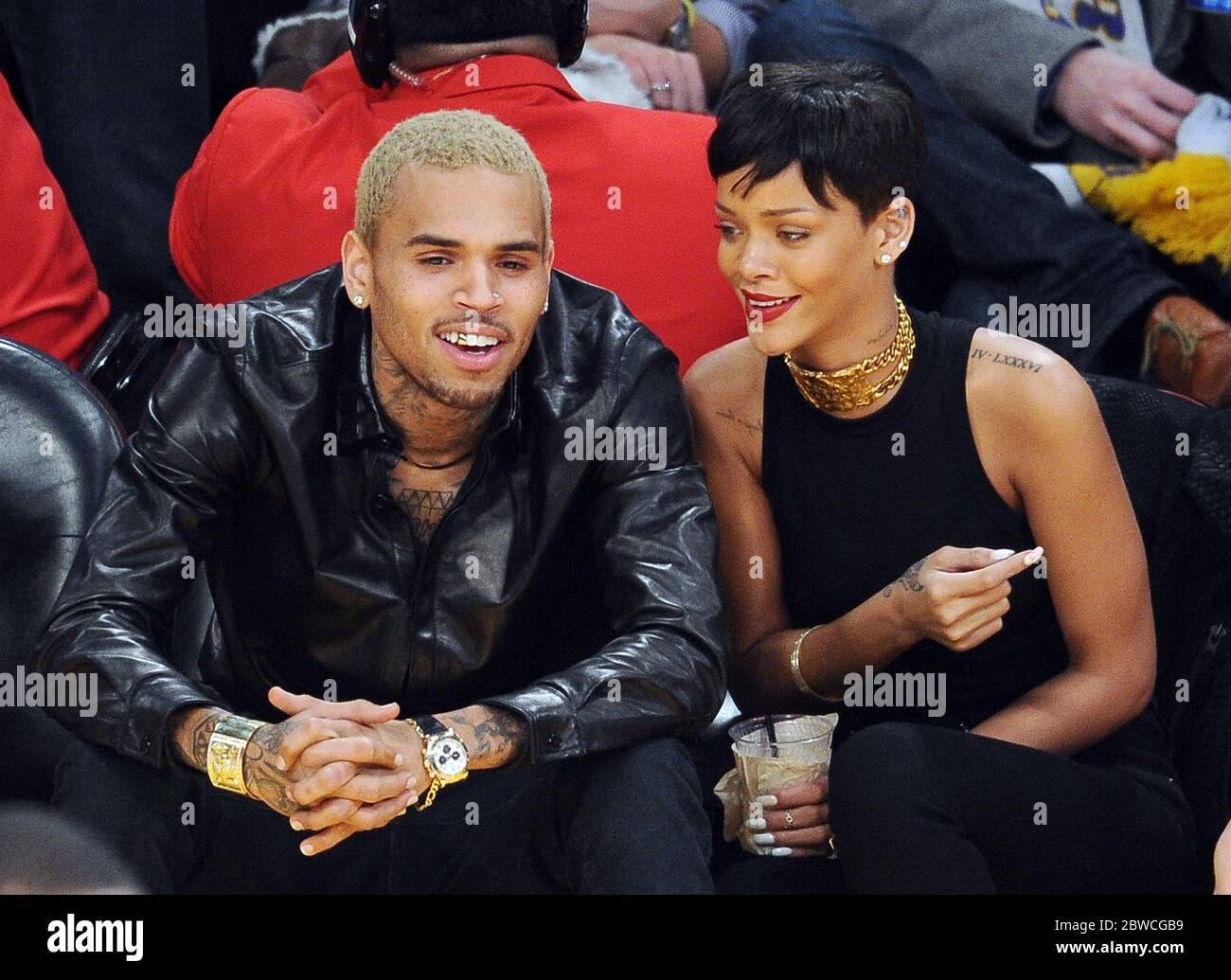 Chris brown rihanna hi-res stock photography and images - Alamy