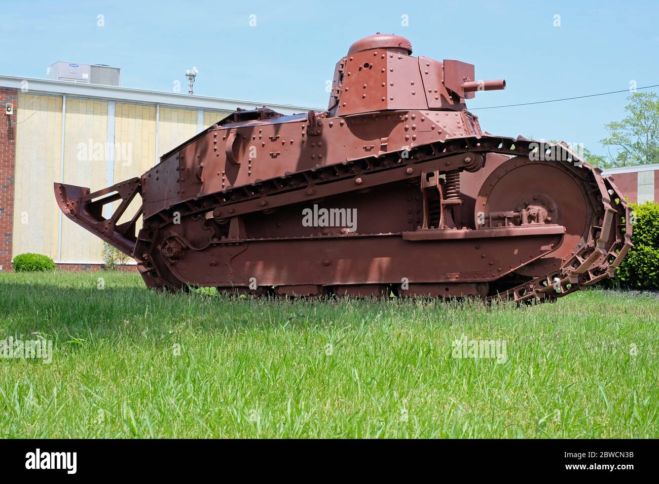 Renault FT-17 tank in primer Stock Photo - Alamy