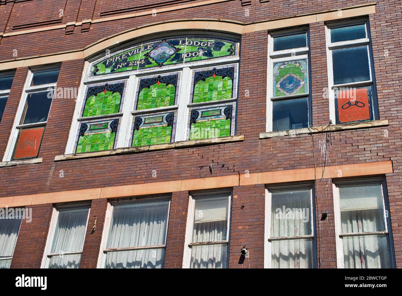 Odd fellows lodge hi-res stock photography and images - Alamy