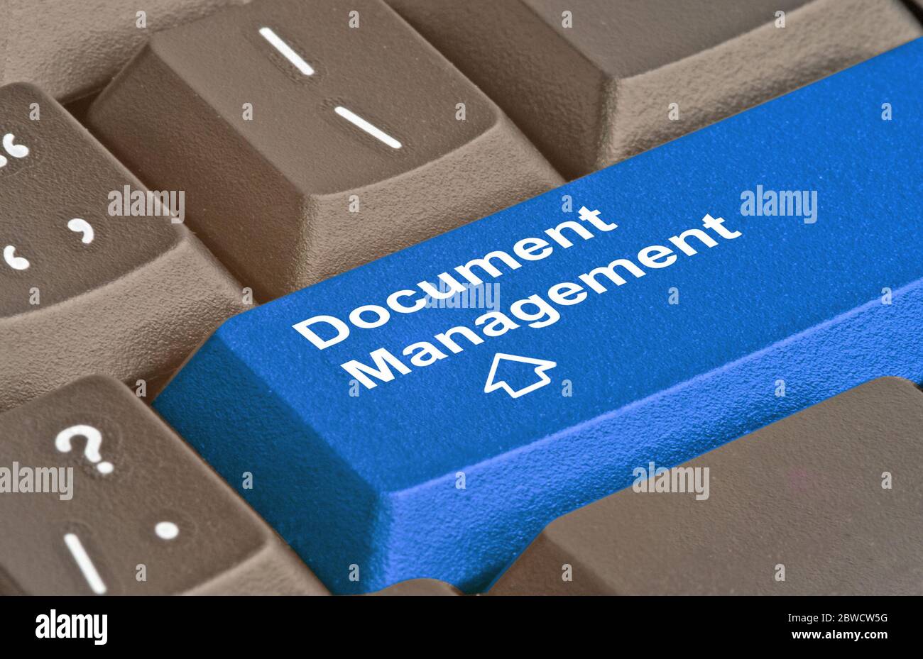 Keyboard with keys fo document management Stock Photo - Alamy