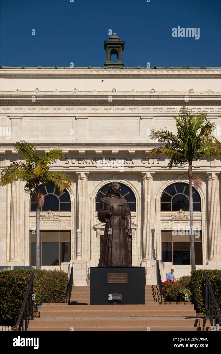Ventura city hall california hi-res stock photography and images - Alamy