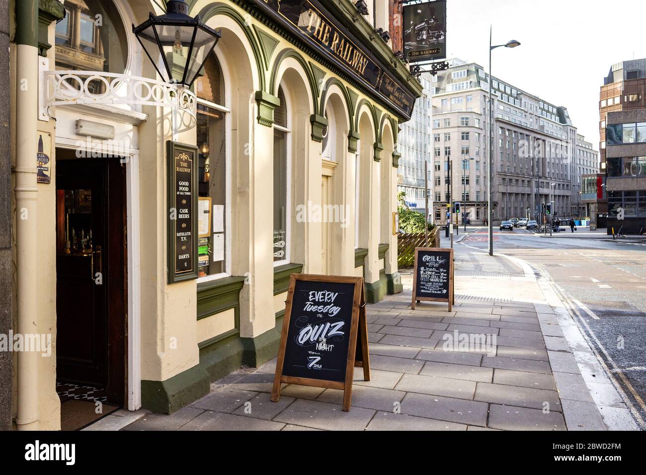 Quiz night hi-res stock photography and images - Alamy