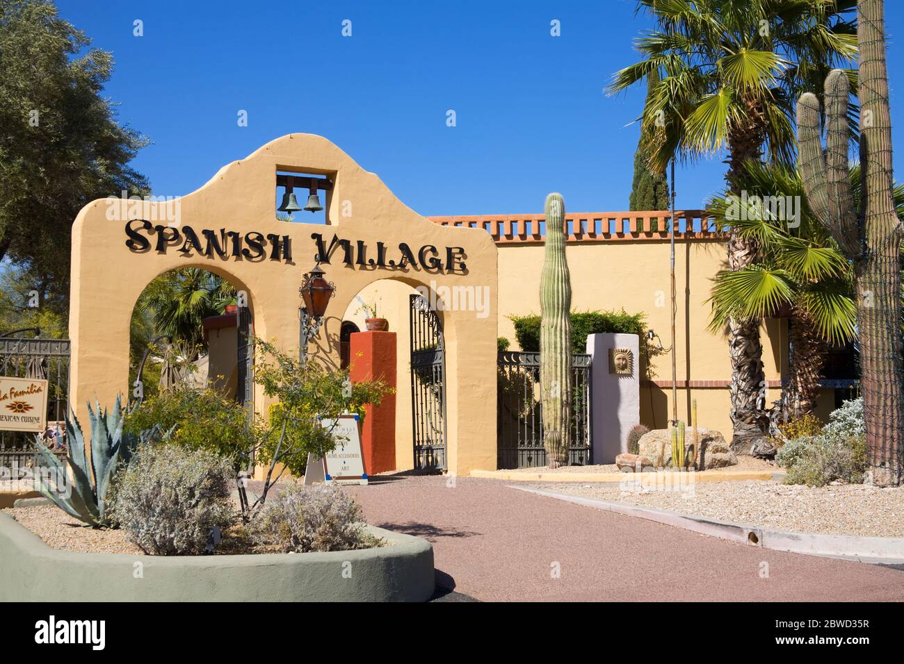 Spanish southwest hi-res stock photography and images - Alamy