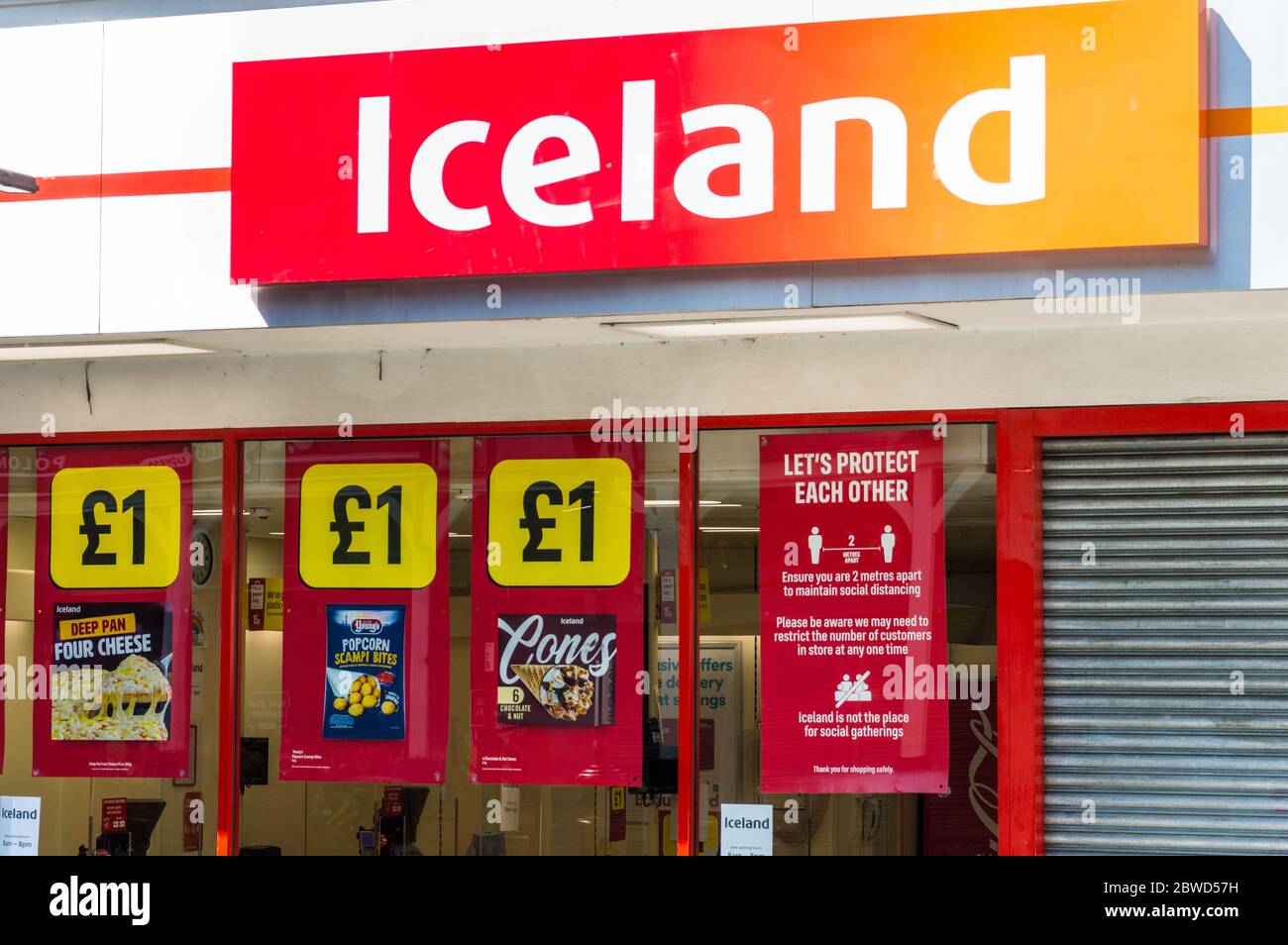 Iceland shop hi-res stock photography and images - Alamy