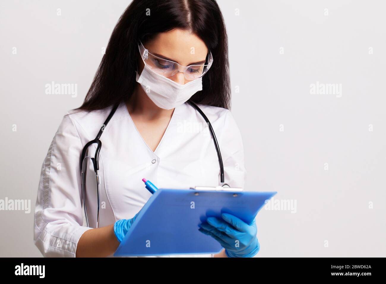 Outpatient sign hi-res stock photography and images - Alamy