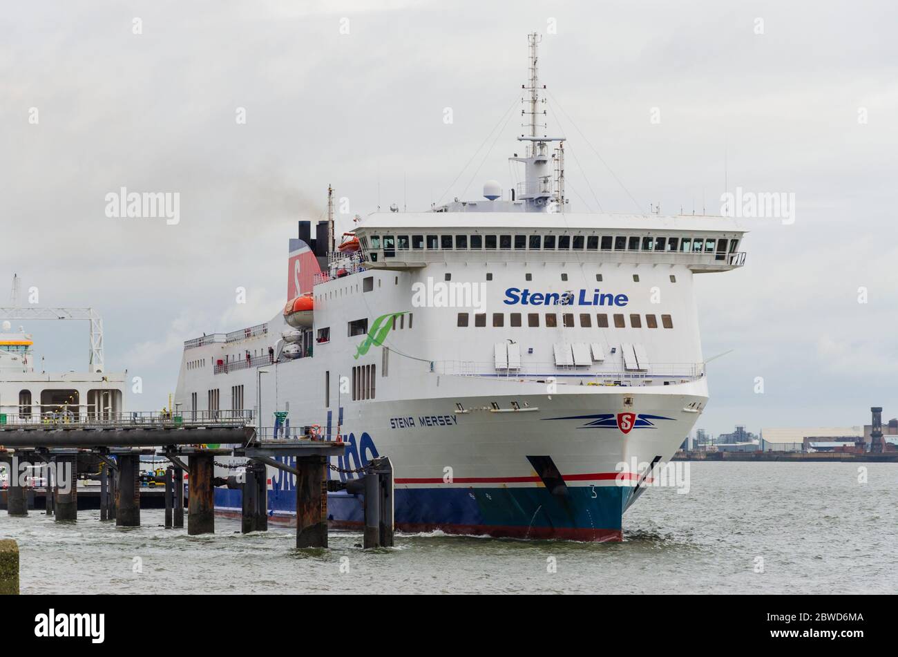 Belfast ferry terminal hi-res stock photography and images - Alamy
