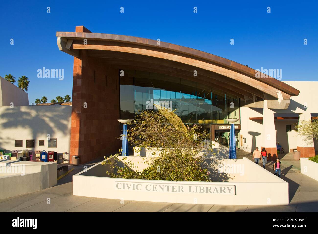 Civic Center Library, Scottsdale, Phoenix, Arizona, USA Stock Photo - Alamy