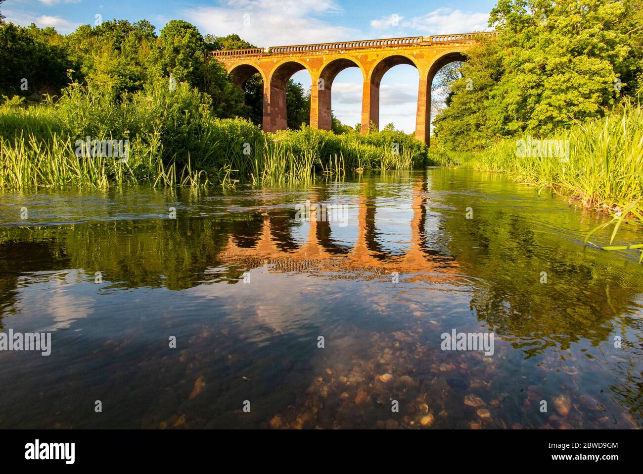 Kent river valley hi-res stock photography and images - Alamy