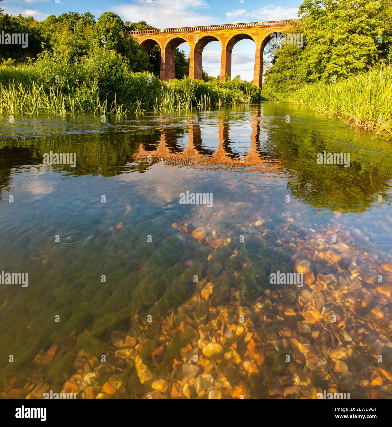 Valley of darent river hi-res stock photography and images - Alamy