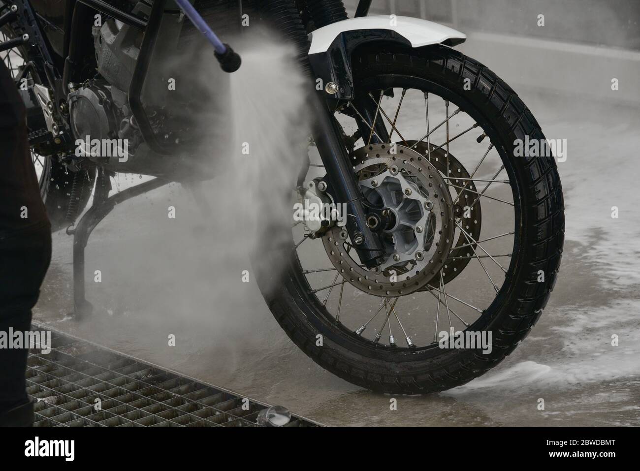 Motorcycle Car Wash Motorcycle Make more clean. A series of photos a ...