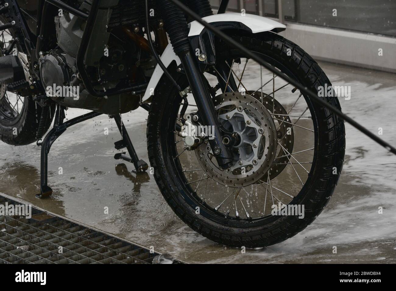 Motorcycle Car Wash Motorcycle Make more clean. A series of photos a ...