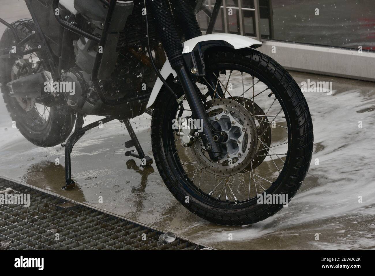 Motorcycle Car Wash Motorcycle Make more clean. A series of photos a ...